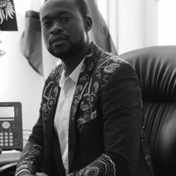 Wallen Mapondera - Zeitz MOCAA